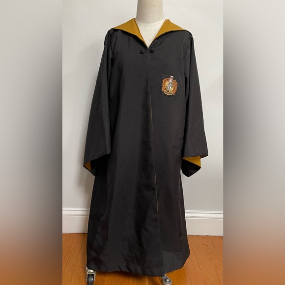 Wizarding World | Costumes | The Wizarding World Of Harry Potter ...